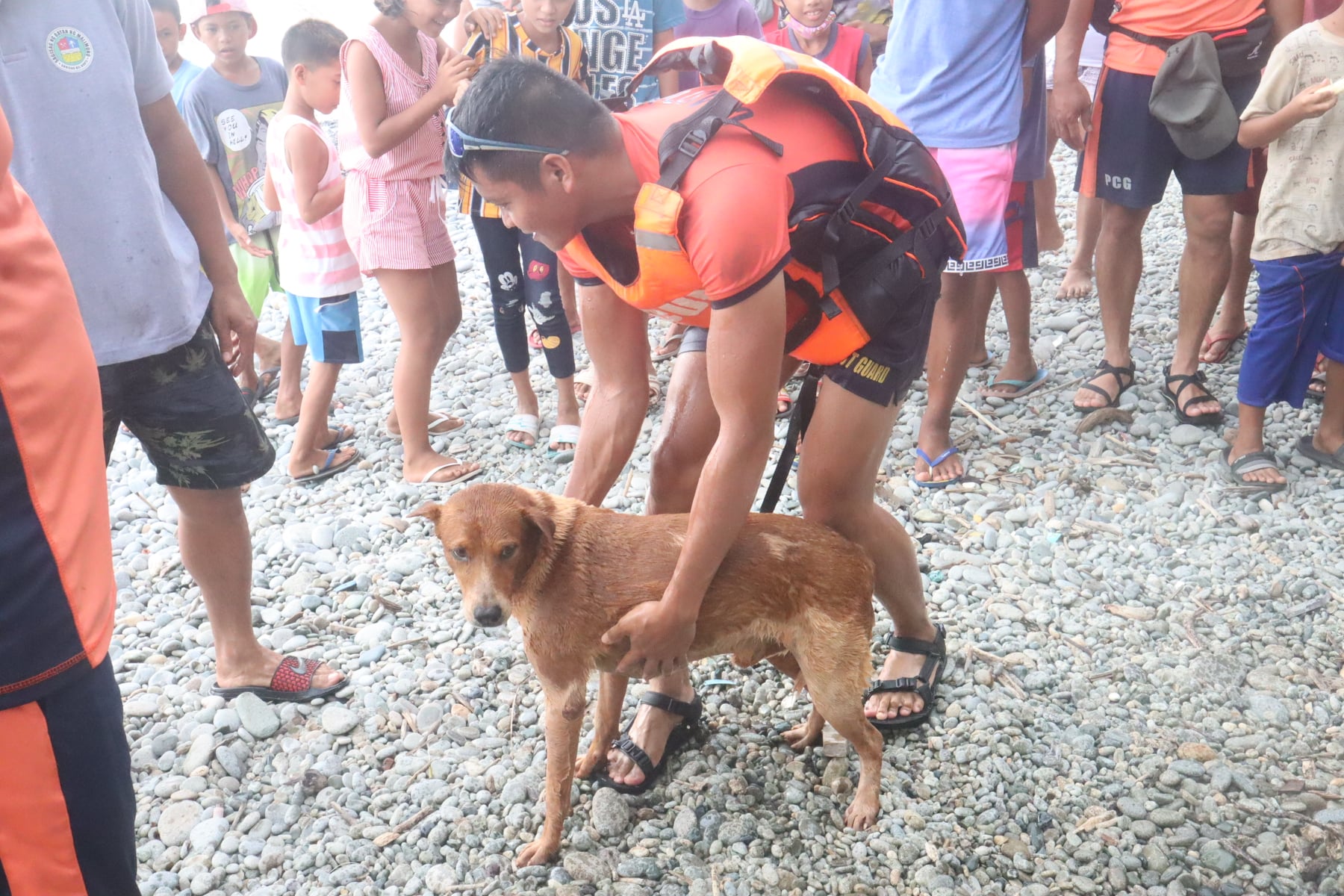 Malimono MDRRMO Shows Their Action To Prevent Oil Spill And The Rescue ...