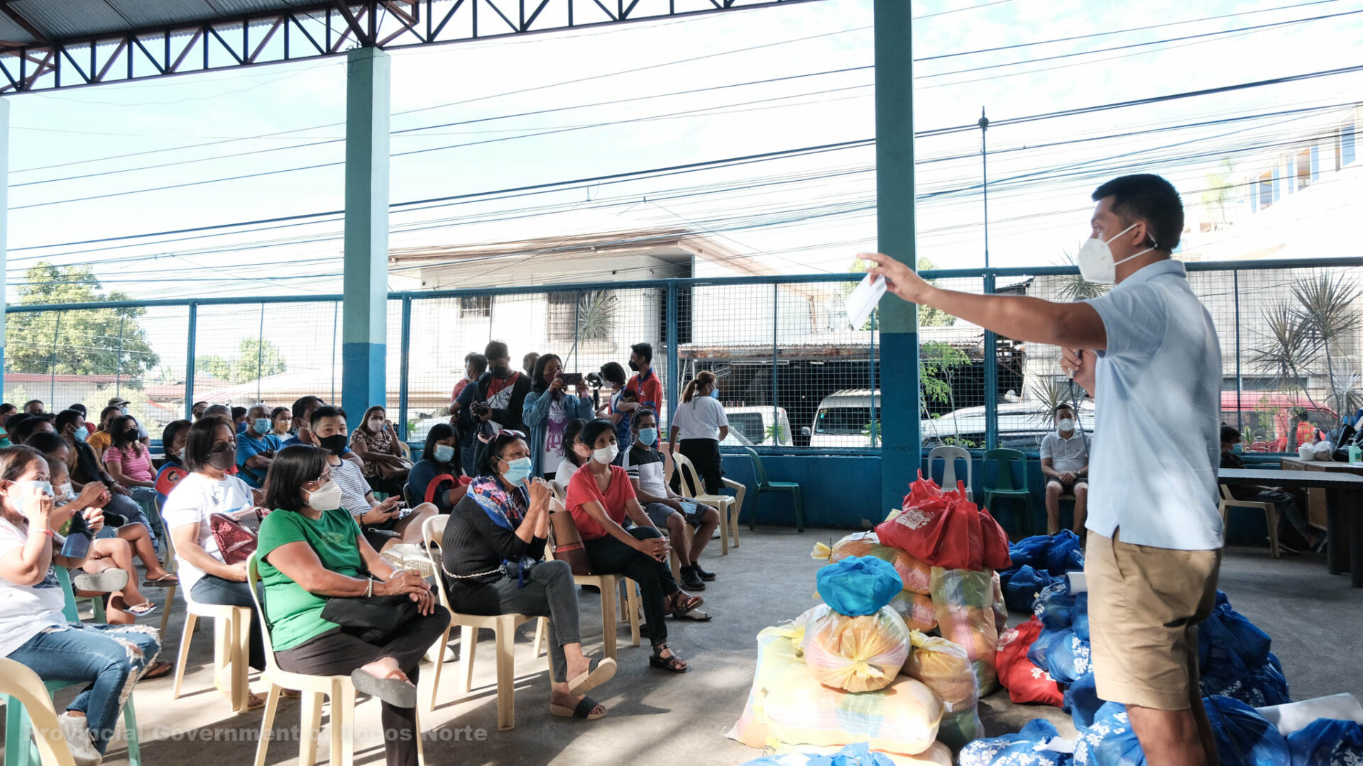 Batac: Barangay frontliners in the City of Laoag received Christmas ...