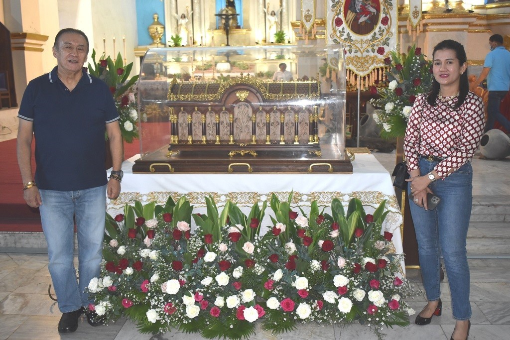 Batac: Nakikaysa ni Mayor Michael Marcos Keon iti panagkararag iti ...