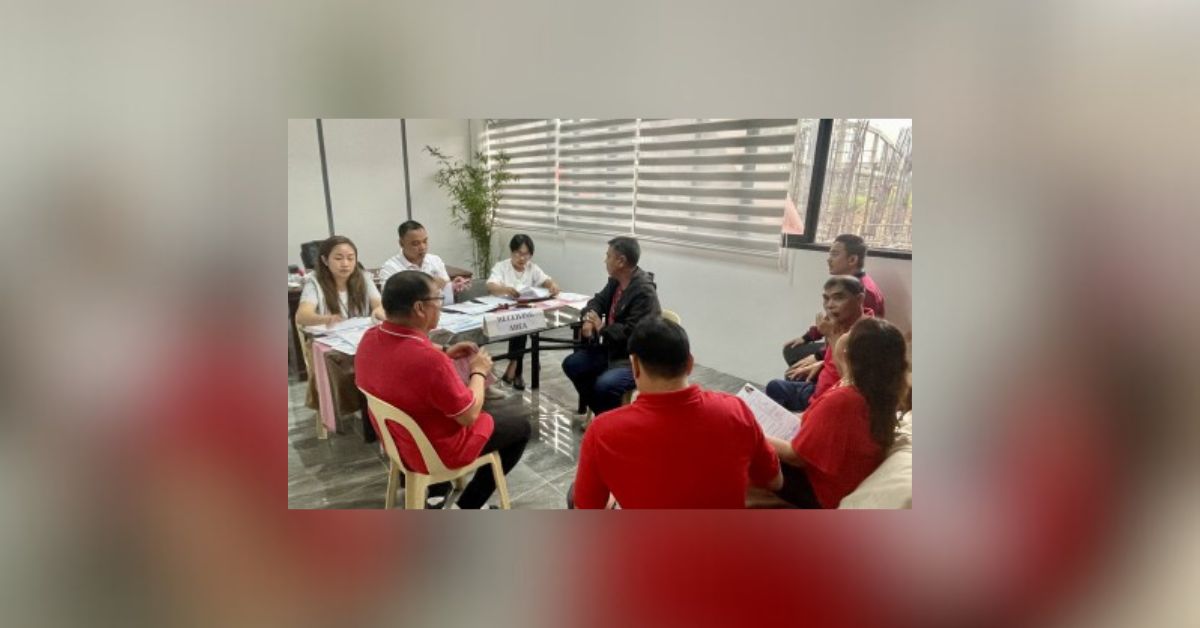 Batac: Ilocos Norte candidates file COC amidst Typhoon Julian - Radio ...