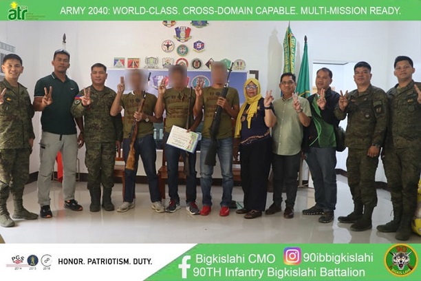 Zamboanga: 3 miembros del Dawlah Islamiya ya rendi - Radio Philippines ...