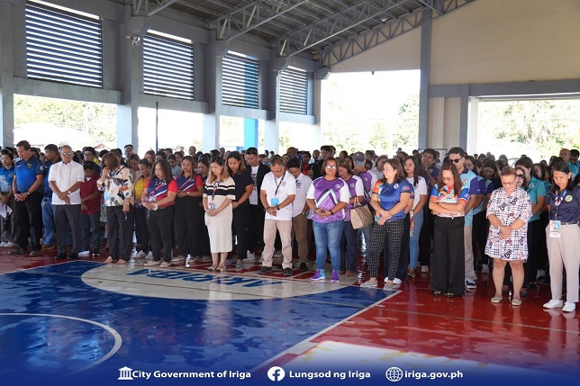 Iriga: Mayor Rex Oliva announces early release of year-end bonus and ...